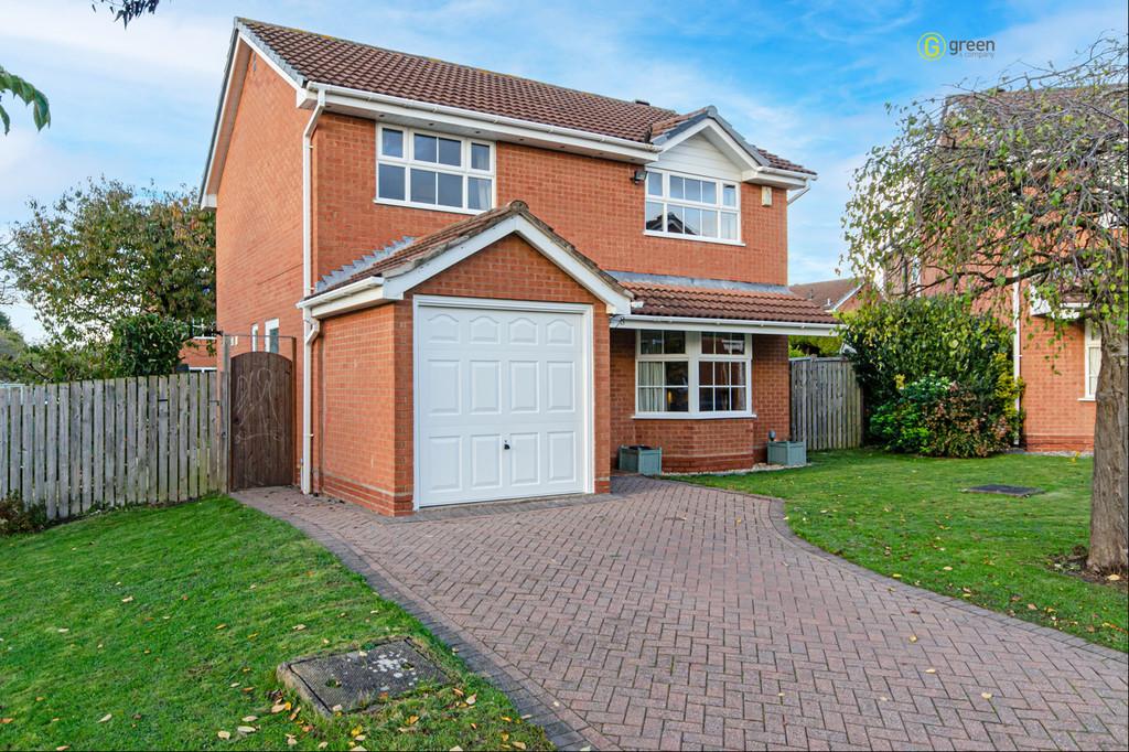 Bowood End, Sutton Coldfield B76 4 bed detached house - £450,000