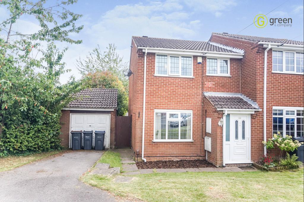 Oak Farm Close, Sutton Coldfield B76 3 bed semi-detached house - £320,000