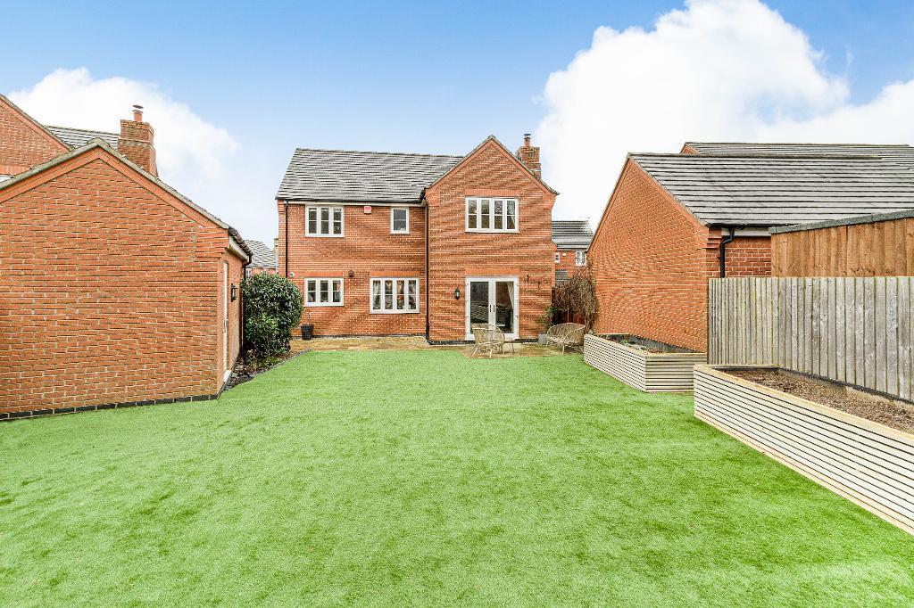 Desborough, Kettering NN14 4 bed detached house for sale - £365,000
