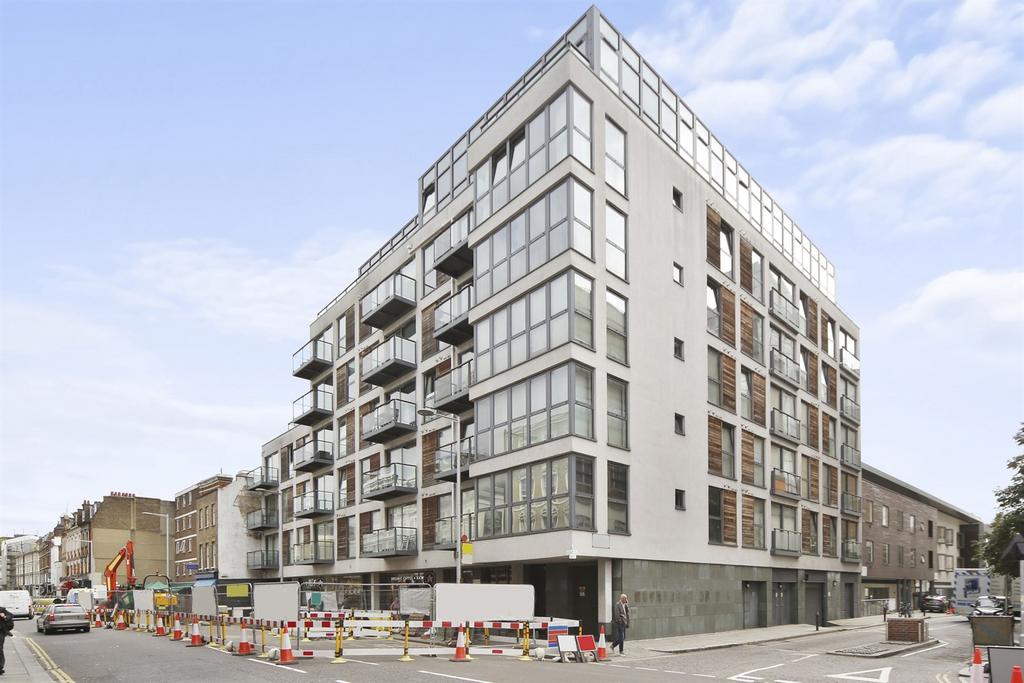 Ellesmere Court, Chelsea SW10 2 bed flat - £3,250 pcm (£750 pw)