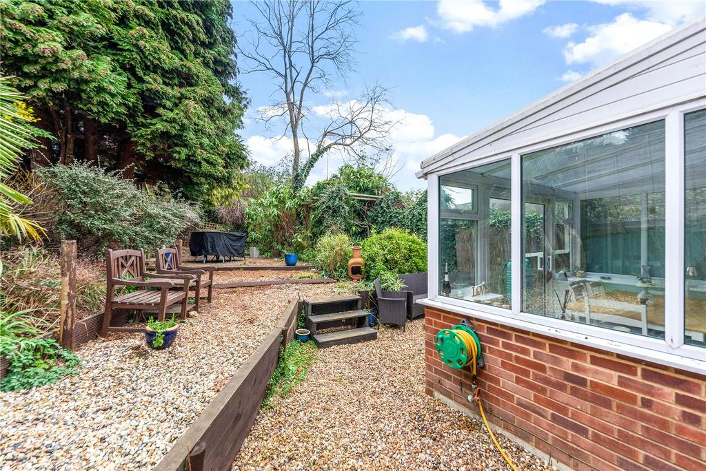 Sherborne Road, Orpington, BR5 2 bed semi-detached house - £425,000