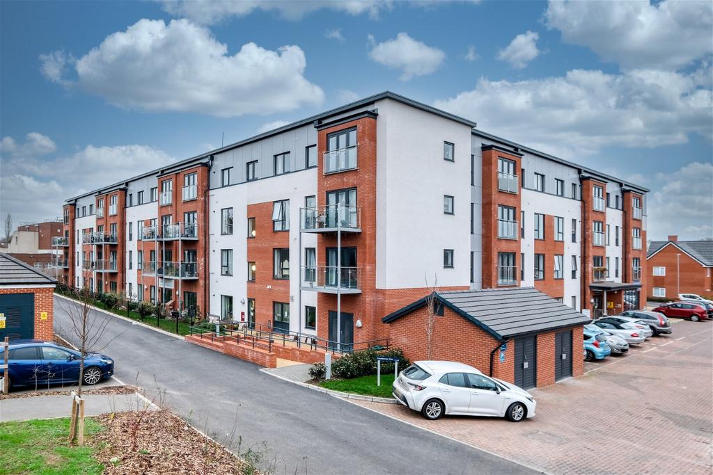 Crookbarrow Way, Gotland Road. Worcester, WR5 2GN 2 bed ground floor ...