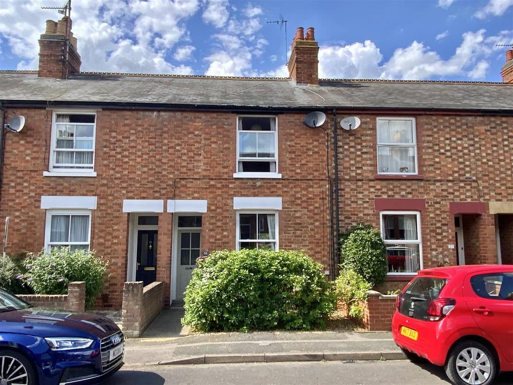Clarence Road, Stony Stratford... 2 bed terraced house - £308,500