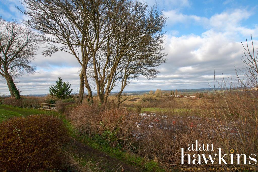 Lillybrook Estate, Lyneham SN15 4 2 bed park home for sale - £140,000