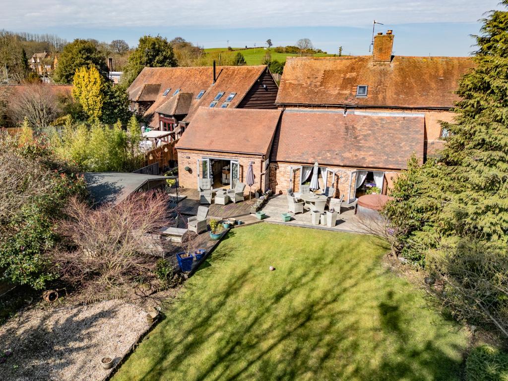 Beoley Lane, Beoley, Worcestershire, B98 4 bed cottage for sale - £650,000