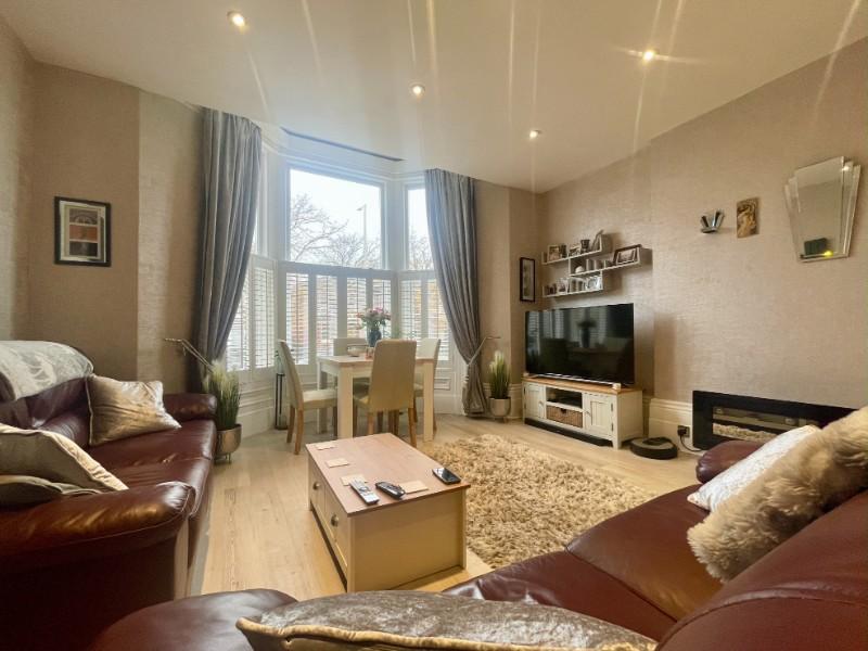 Southport PR9 2 bed ground floor flat - £160,000