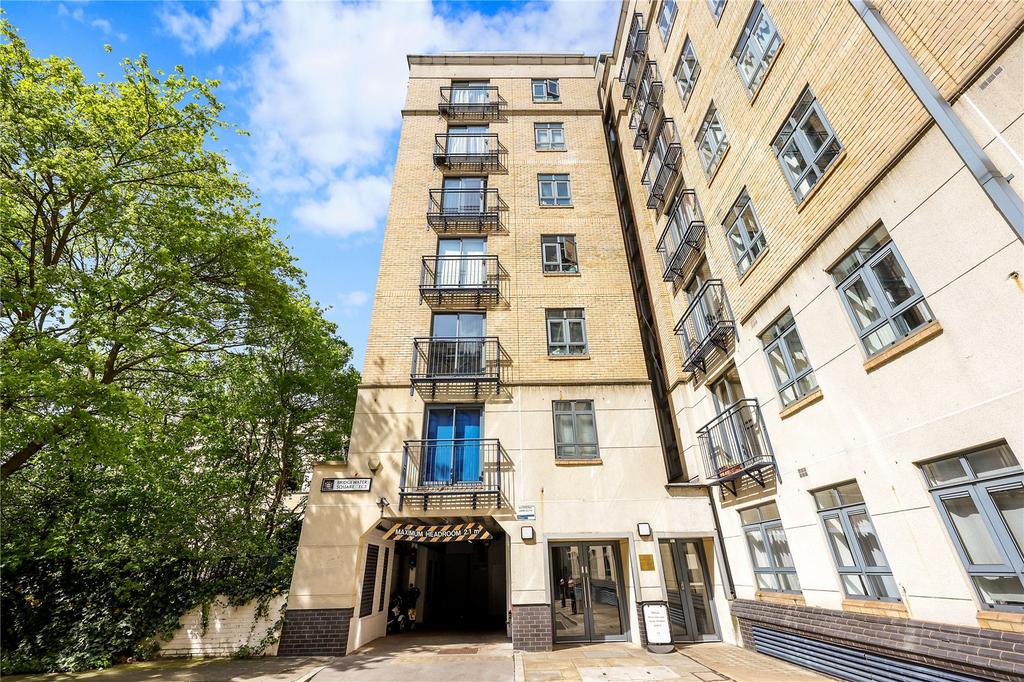 Bridgewater Square, EC2Y 2 bed apartment for sale - £750,000