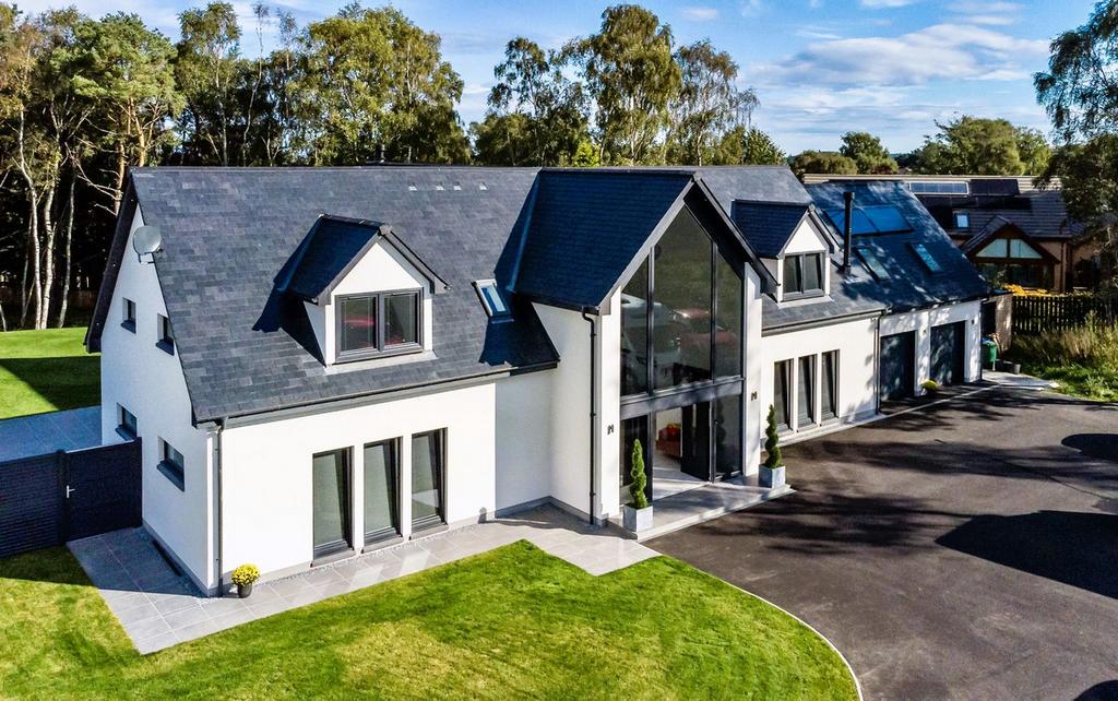Longmorn Elgin IV30 4 bed detached house - £695,000