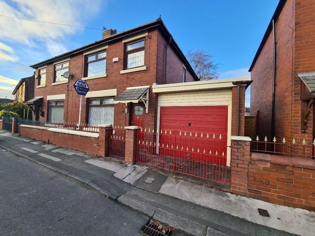 Church Road, Kearsley, Bolton 3 bed semi-detached house - £180,000