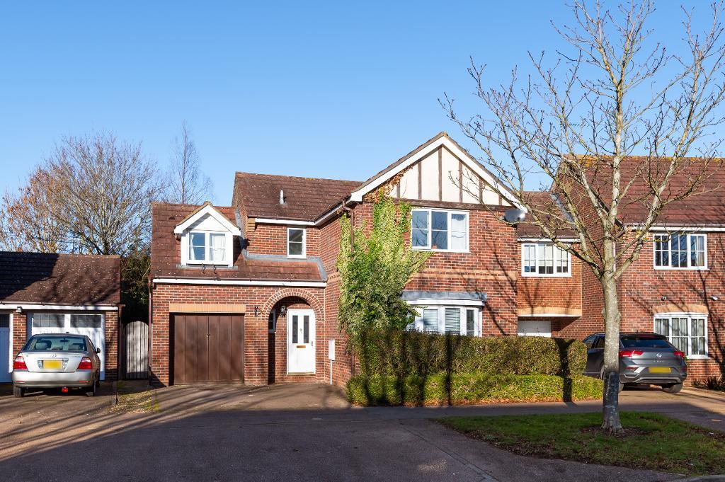 Emerson Valley, Milton Keynes MK4 4 bed detached house - £475,000