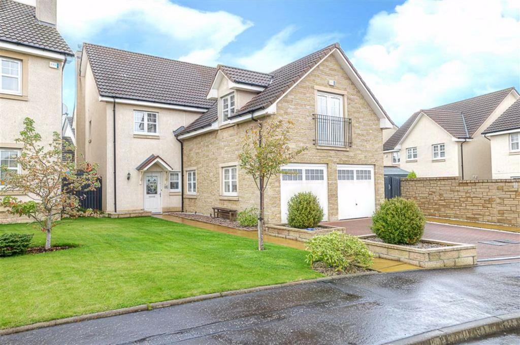 Cambus Avenue, Larbert FK5 5 bed detached house - £378,995