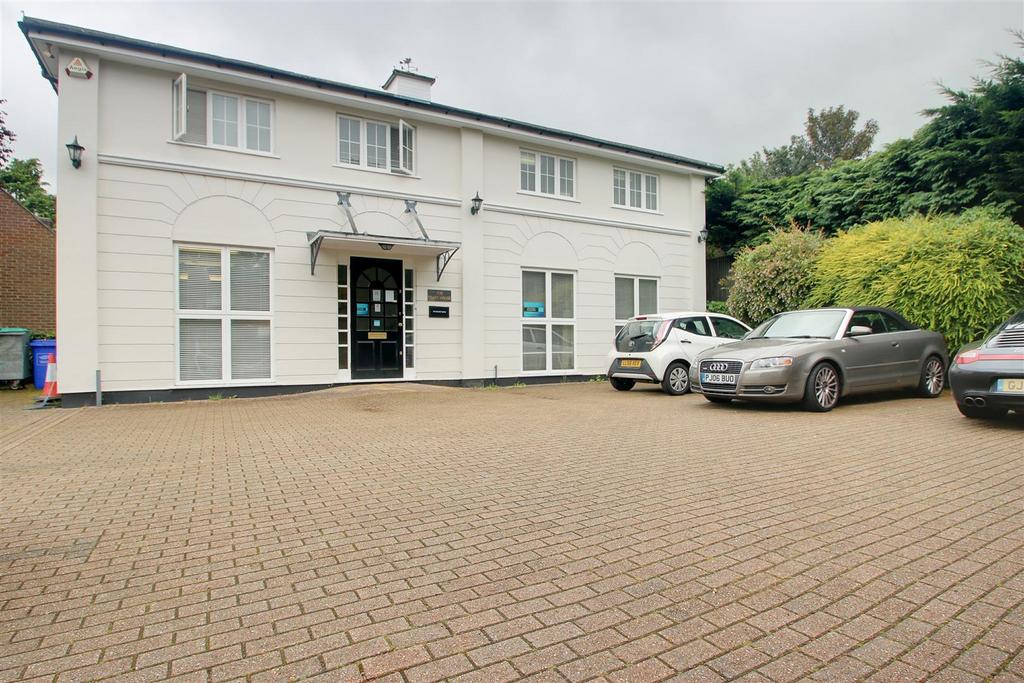 The Coach House, Boxwell Road, Berkhamsted Property for sale - £750,000
