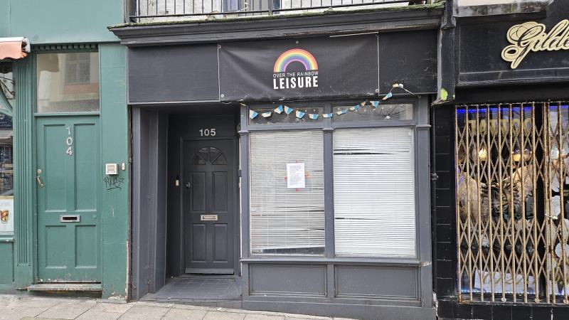 St James's Street, Brighton, BN2 Shop - £750 pcm (£173 pw)