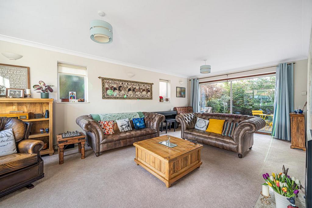 Phoenix Drive, Keston 4 bed detached house for sale - £699,995