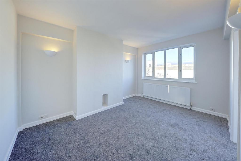 Coleman Court, Kimber Road, London 1 bed apartment - £1,350 pcm (£312 pw)