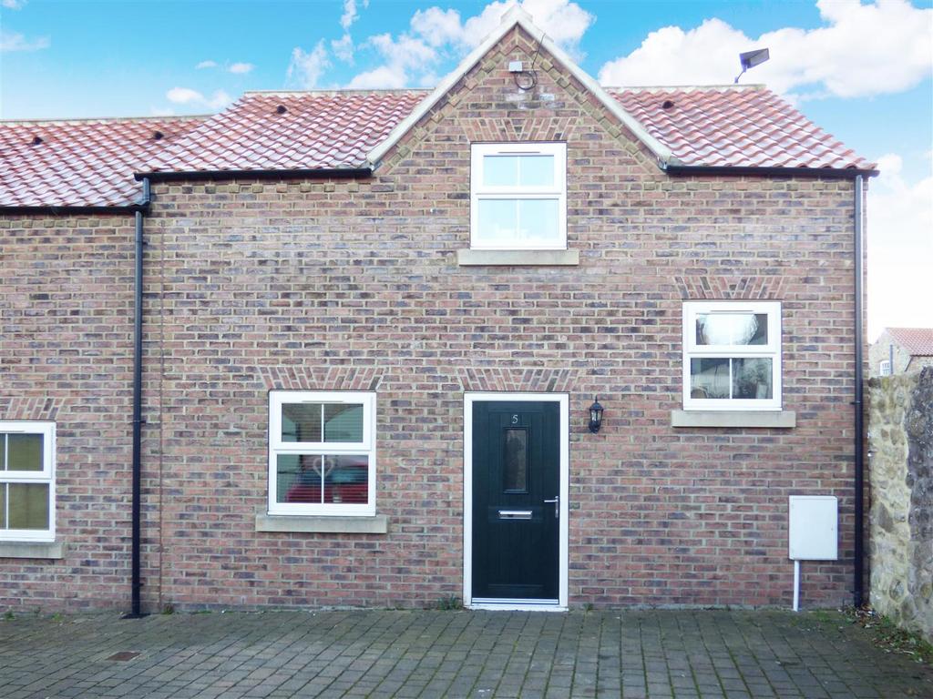 5 Bridgegate Mews, Bedale 2 bed semi-detached house - £700 pcm (£162 pw)