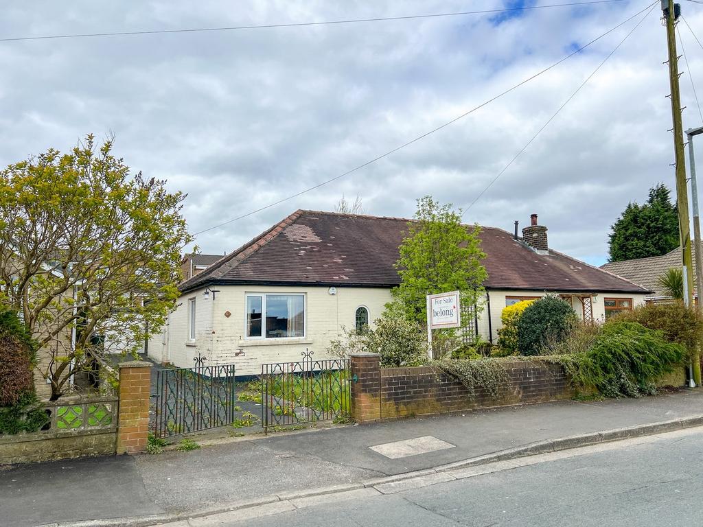 Moorlands Road Huddersfield Hd3 2 Bed Bungalow For Sale £210 000