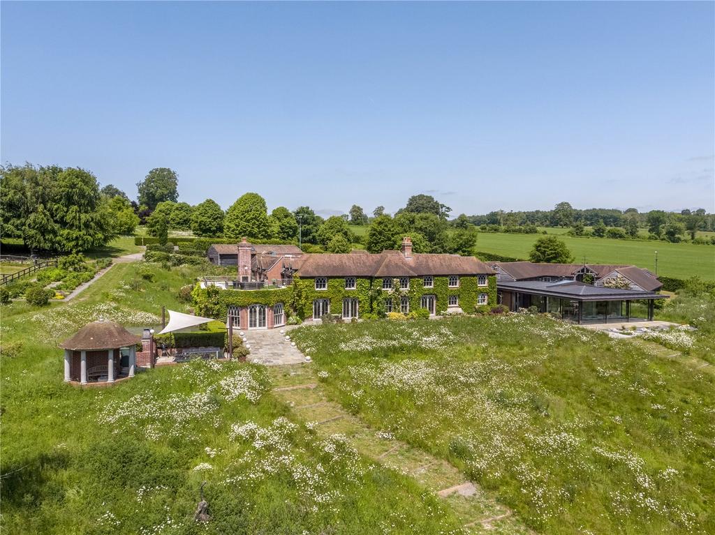 Lower Preshaw Lane, Upham, Southampton, Hampshire, SO32 6 bed detached ...