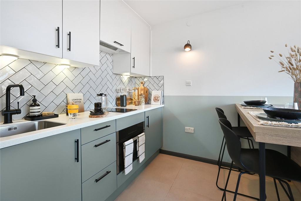 UNCLE Stockwell, 60 Courland Grove, SW8 Studio - £1,560 pcm (£360 pw)