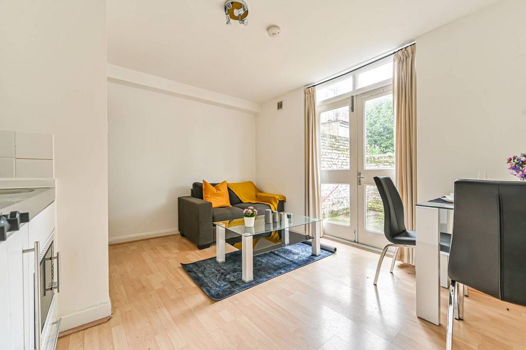 Wilton Road, Victoria, London, SW1V 1 bed flat for sale - £400,000