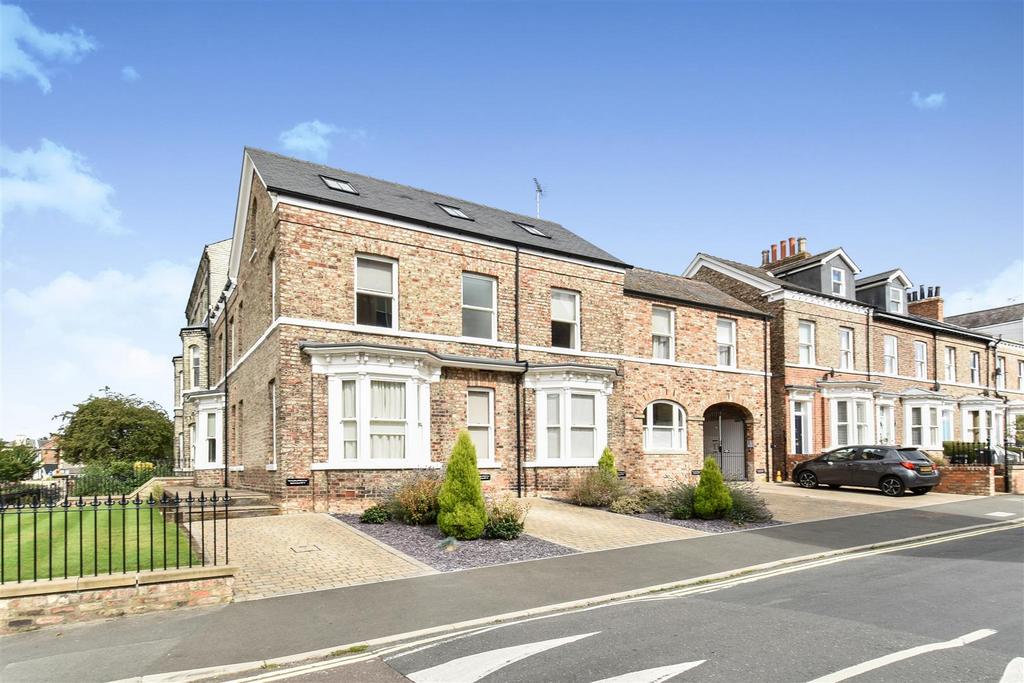 Bluebridge Court, Fishergate 1 bed apartment - £1,300 pcm (£300 pw)
