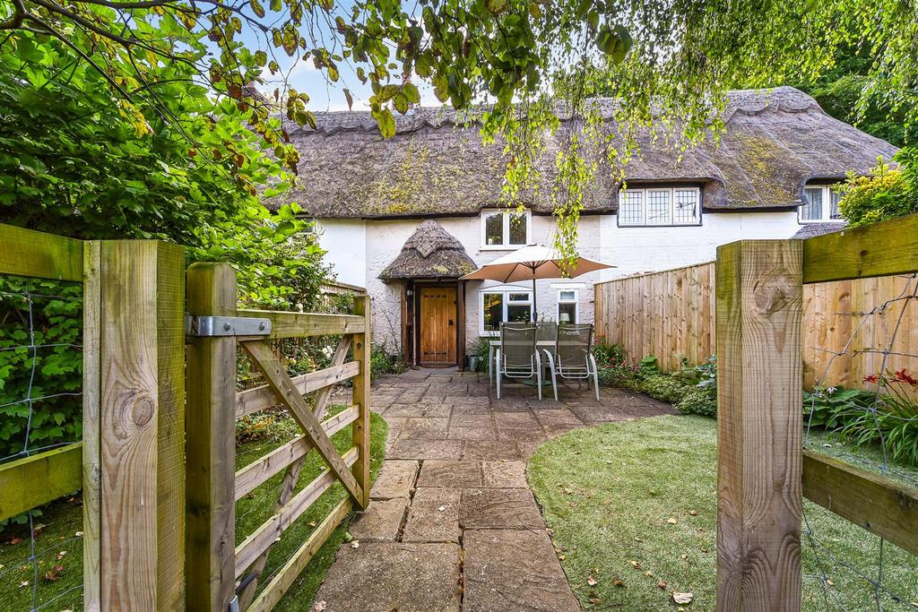 Rose Lane, Fyfield, Andover 2 bed cottage - £325,000