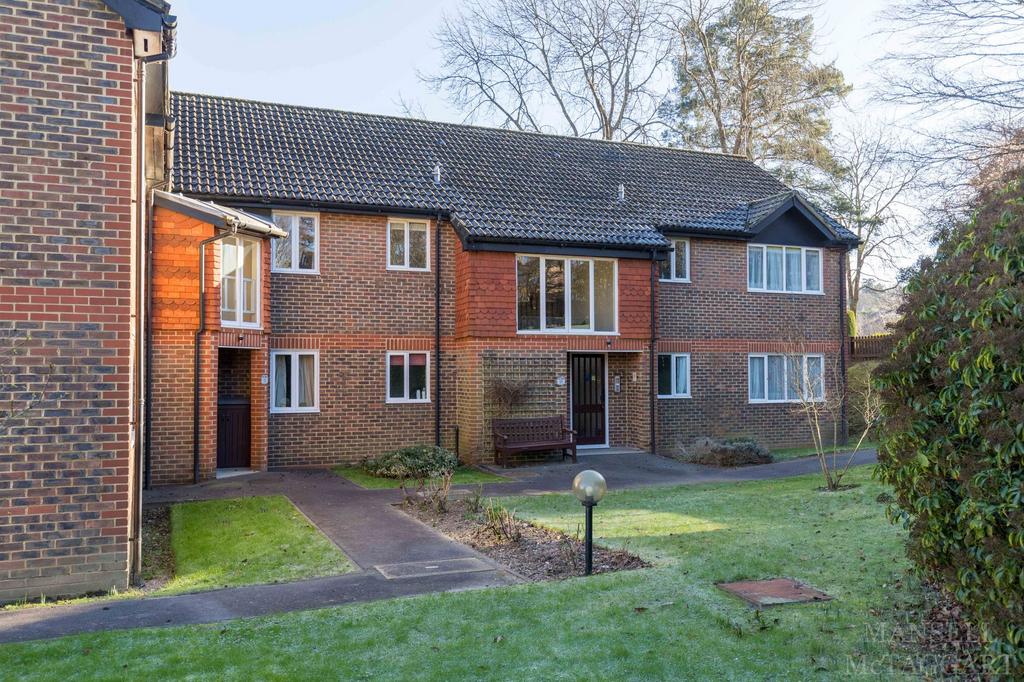 Hartfield Road, Forest Row RH18 2 bed retirement property for sale - £ ...