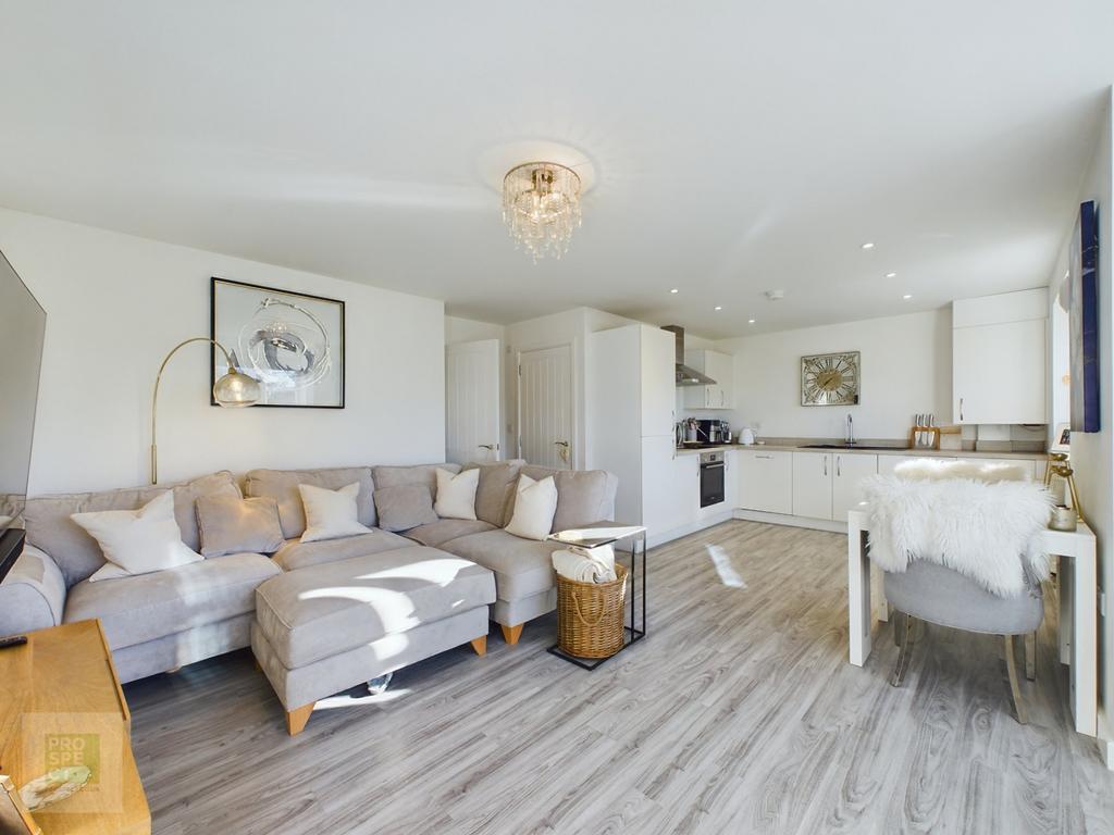 Waterside Lane, Sandhurst, Berkshire, GU47 2 bed apartment for sale - £ ...