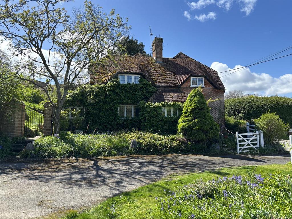 Nether Wallop, Stockbridge 5 bed detached house - £795,000