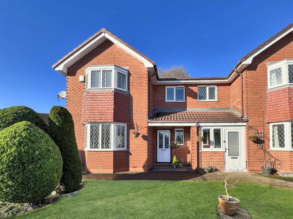Milton Green, Thingwall, Wirral 3 bed semi-detached house - £290,000