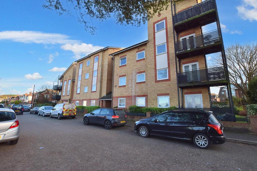 Vespasian Court, 52 Vespasian Road... 2 bed house - £1,150 pcm (£265 pw)