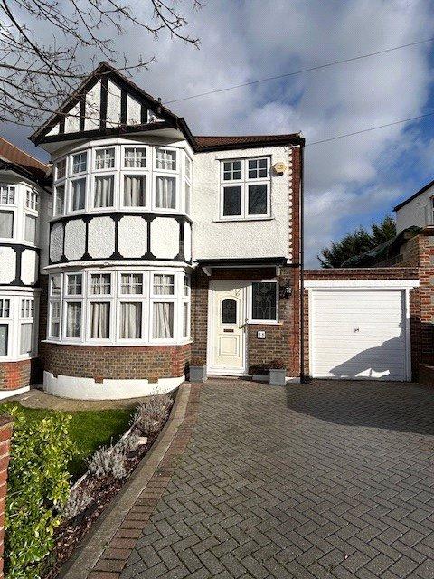 Court Road, London, SE25 3 bed house - £2,200 pcm (£508 pw)