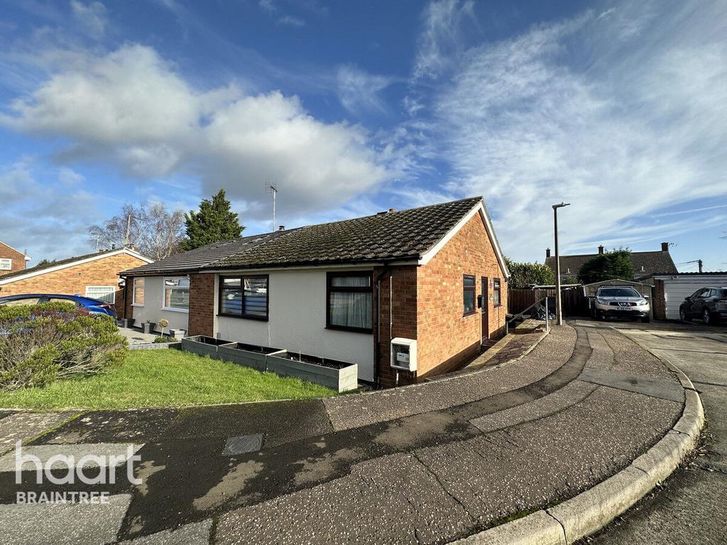 Browning Road, Braintree 3 bed bungalow - £300,000