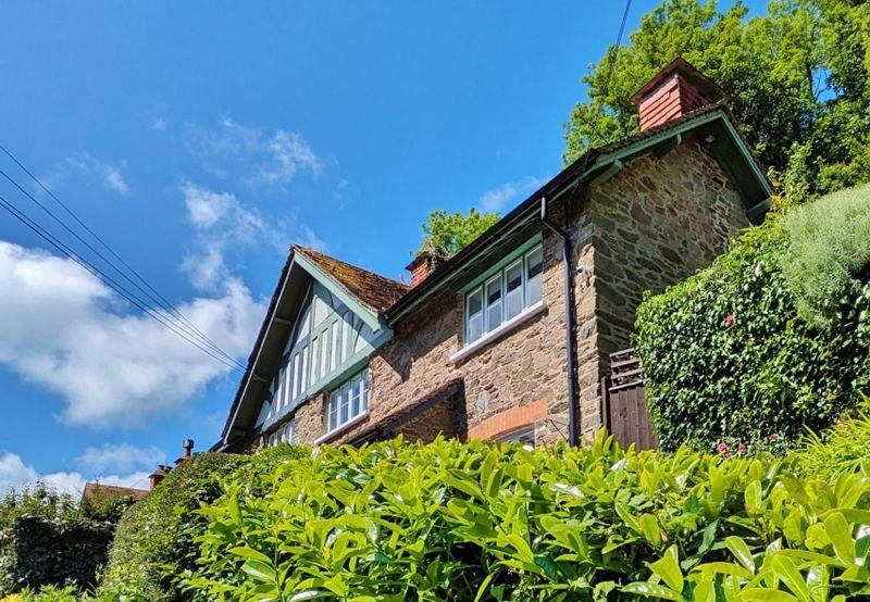 Lynbridge, Lynton 2 bed house - £300,000