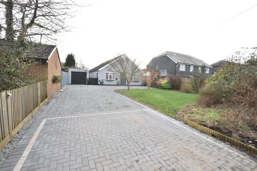 Lenham Road, Kingswood, Maidstone, ME17 4 bed detached house - £699,995