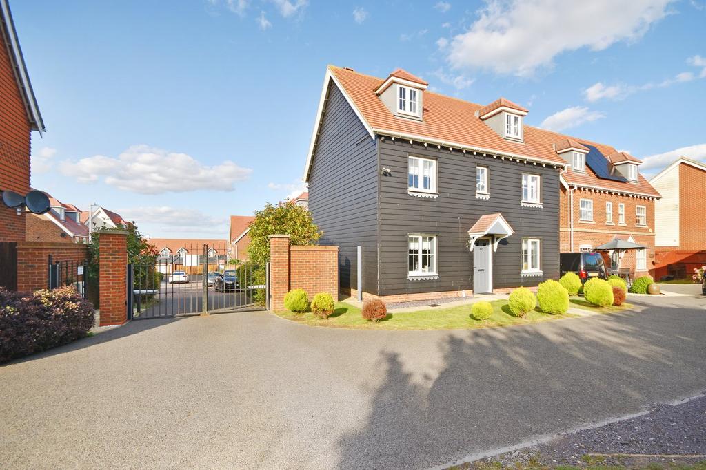 Lewis Road, Hawkinge, Folkestone, CT18 6 bed detached house - £475,000