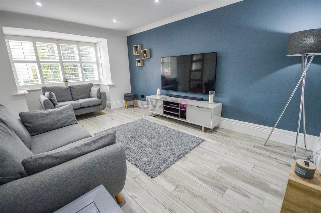 Springwell Drive, Beighton, Sheffield, S20 4 bed detached house for ...