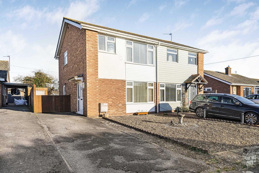 Blacklands Road Benson Ox10 3 Bed Semi Detached House For Sale £375 000