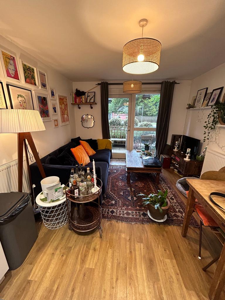 at Ferdinand Court, Adenmore Road... 2 bed apartment - £340,000