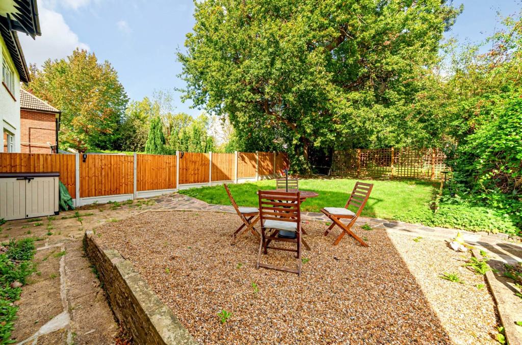 Marsh Road, Pinner, Middlesex 2 bed maisonette - £500,000