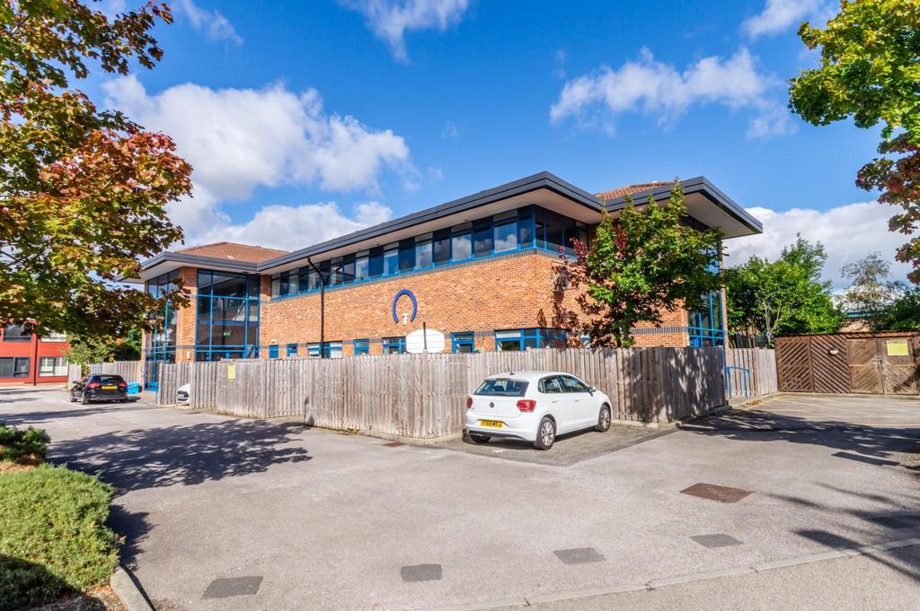 Halo 7, Amy Johnson Way, York, YO30 4ZH 1 bed apartment - £995 pcm (£ ...