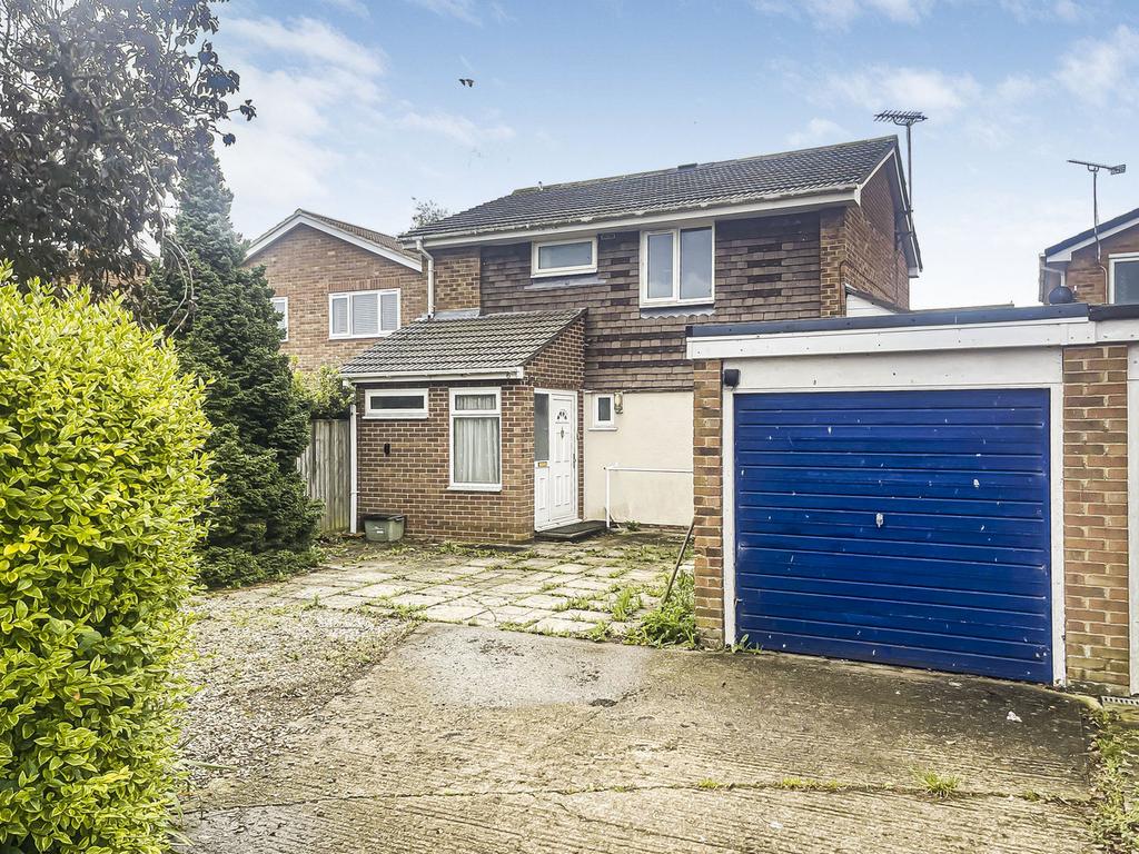 Membury Way, Grove, OX12 3 bed detached house - £350,000