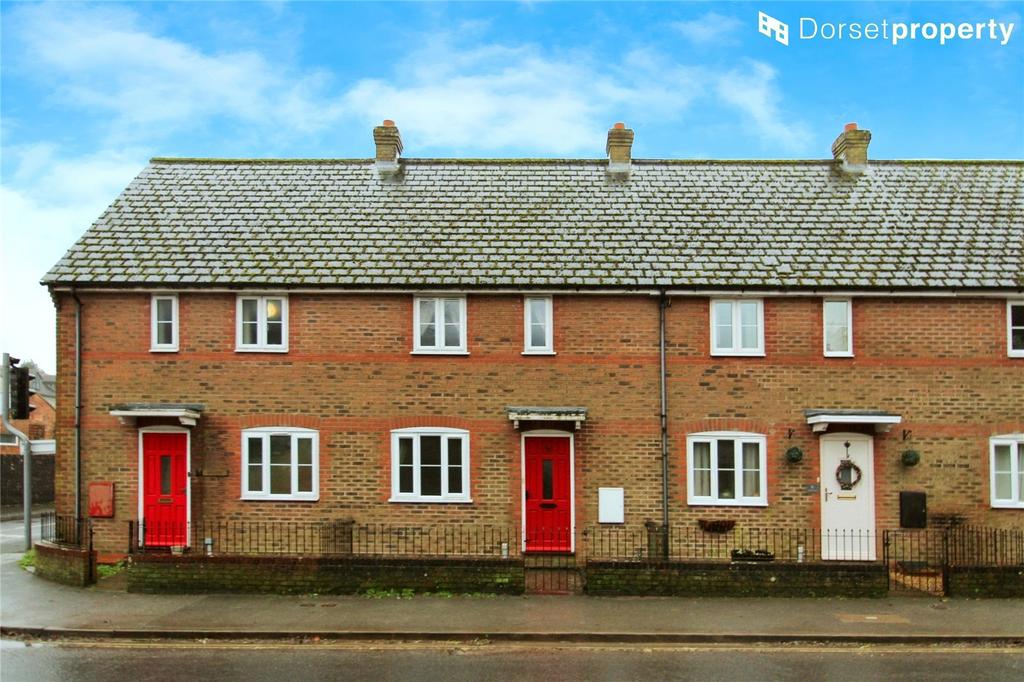 High Street, Puddletown, Dorchester, DT2 2 bed terraced house - £190,000