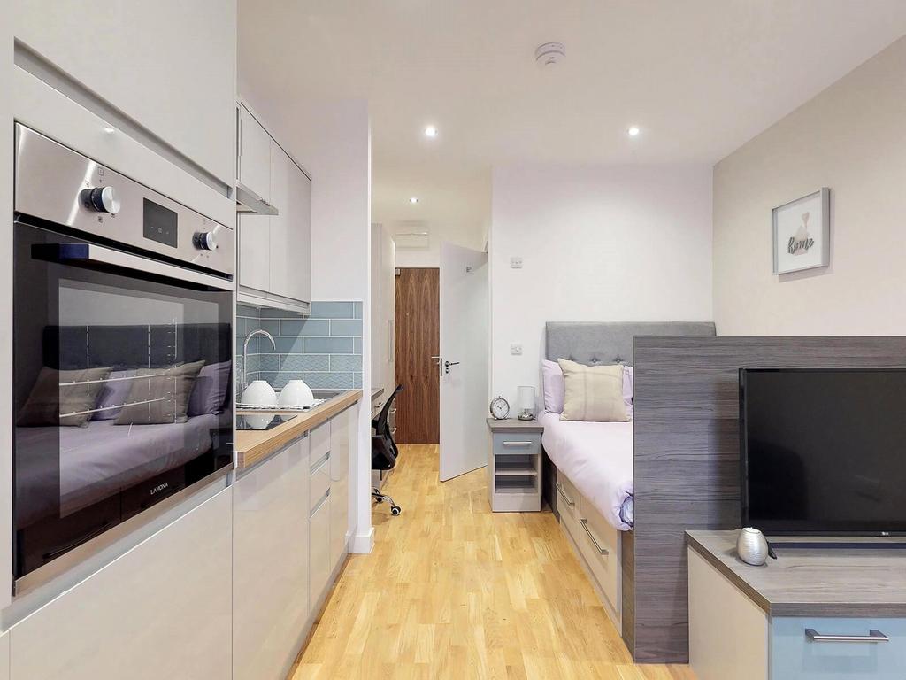 Apt 38, Onyx Residence, Onyx... Studio to rent - £679 pcm (£157 pw)