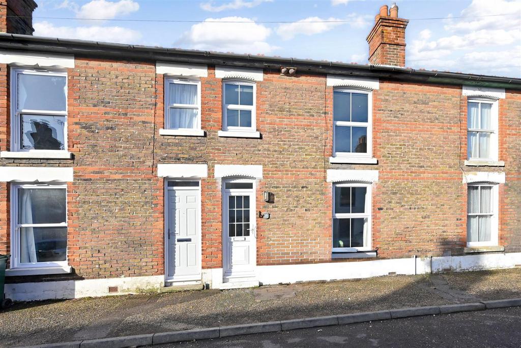 North Road, Bosham, Chichester 3 bed terraced house - £350,000