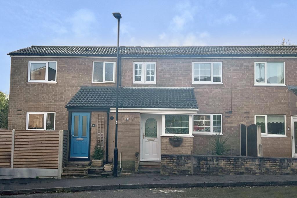 Totley Brook Croft, Dore, S17 3QZ 3 bed terraced house - £255,000