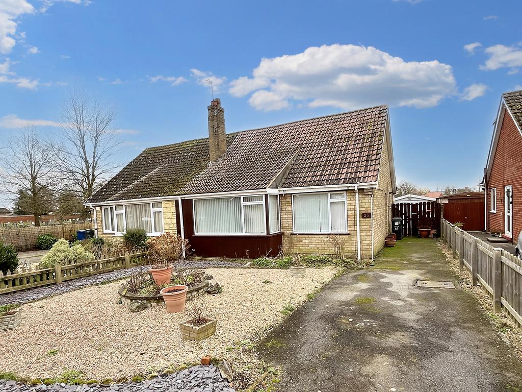 Legsby Road, Market Rasen, LN8 3 bed semi-detached house for sale - £ ...