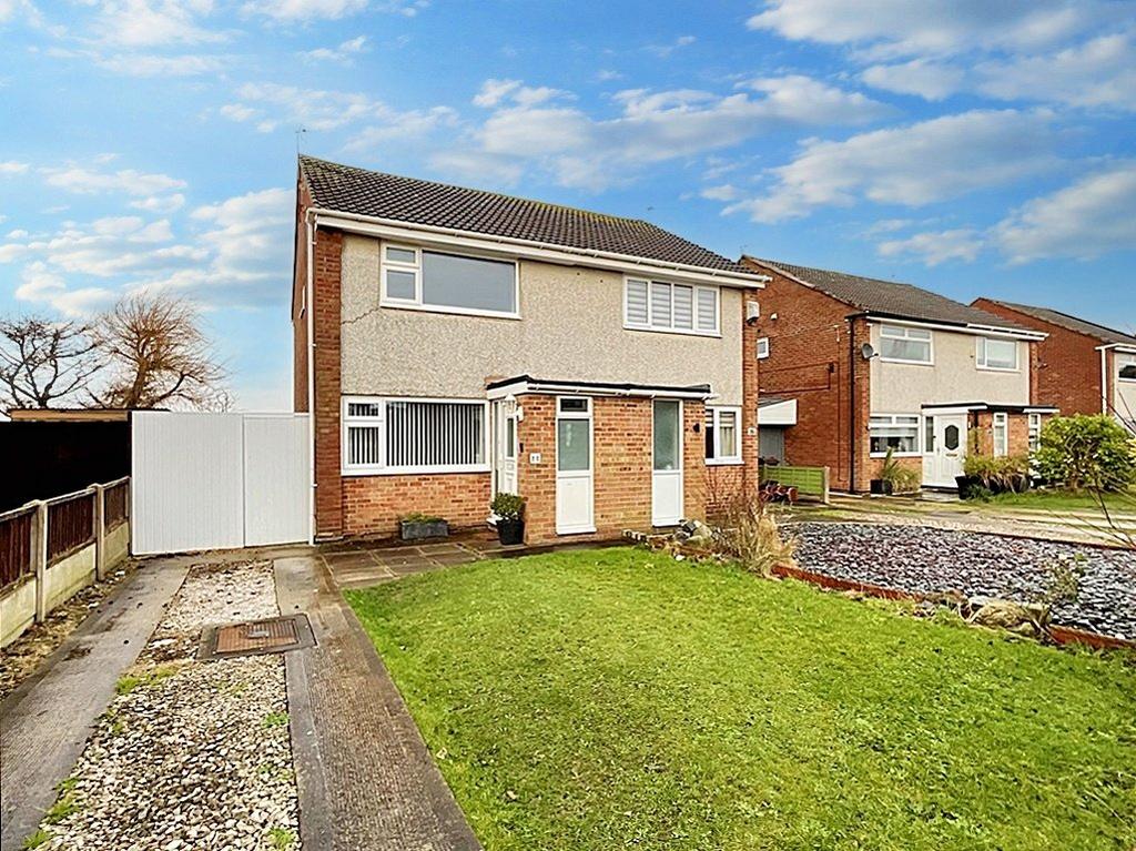 Truro Avenue, Southport PR9 2 bed semi-detached house - £175,000