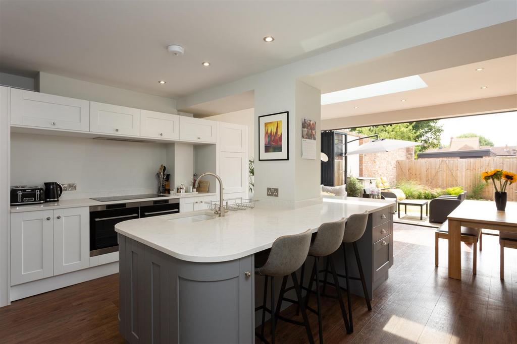 Heworth Green, York YO31 4 bed house - £675,000