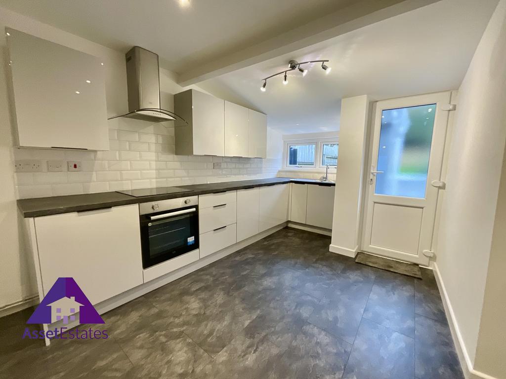 Tillery Street, Abertillery, NP13 1HN 2 bed terraced house for sale - £ ...